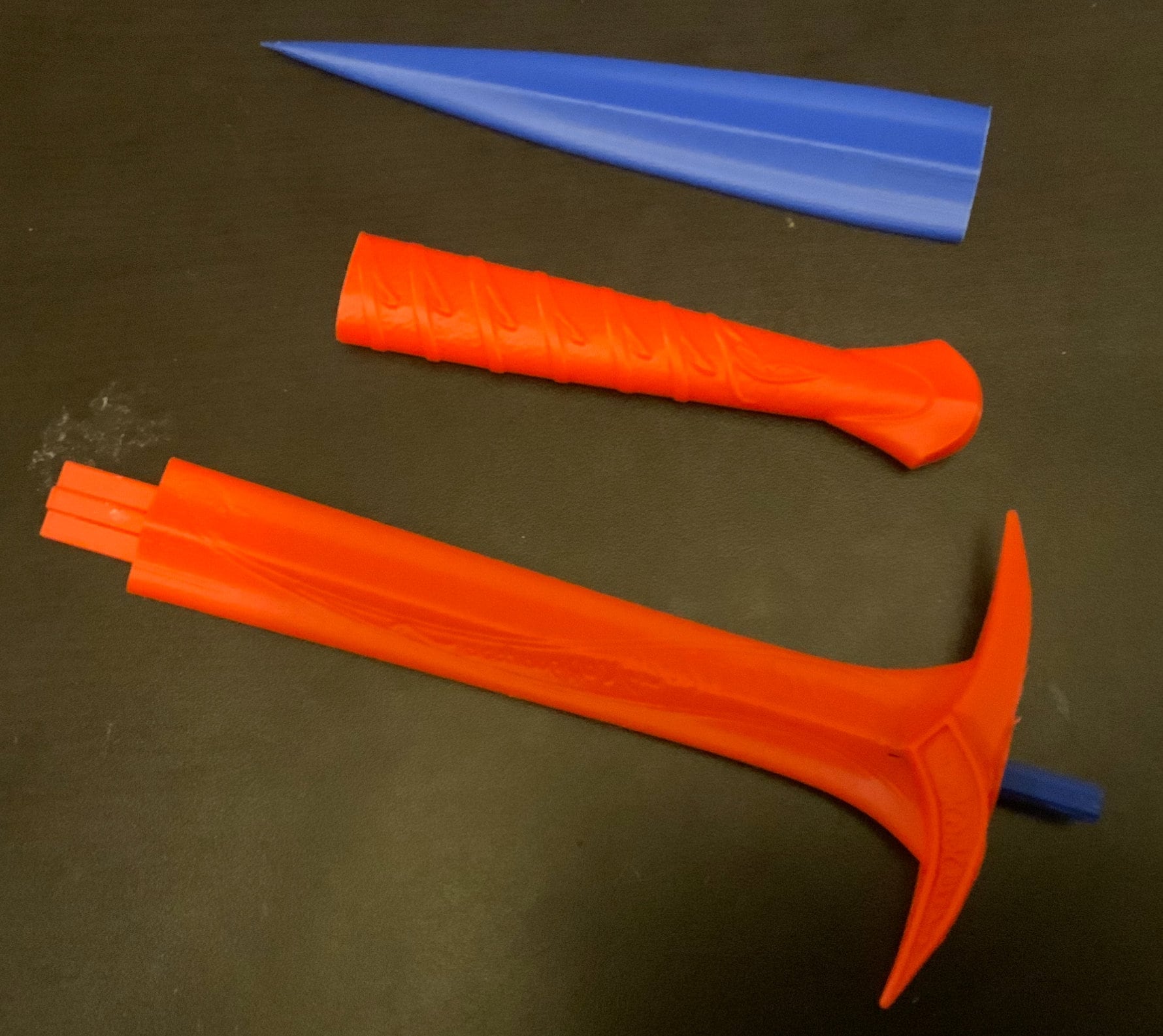 LOTR Stinger Sword Model Kit! DIY! Costume, Display, etc ...